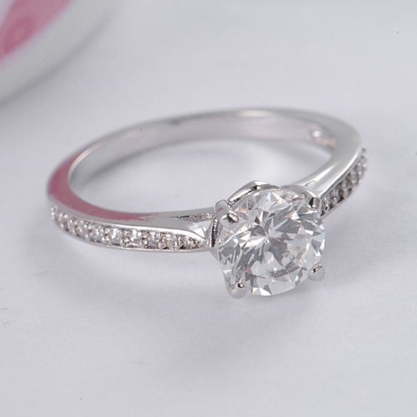 Engagement Ring Buying Guide - Vernive